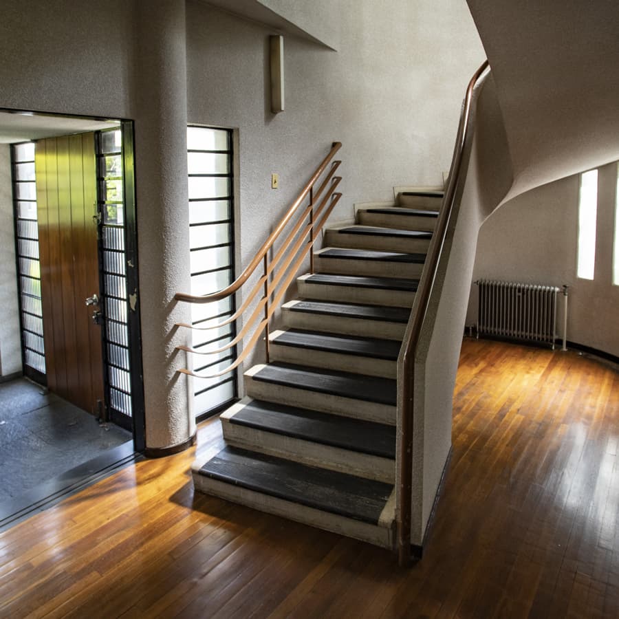 THE THINGS Supreme Box logo T-shirt | Silver Magazine