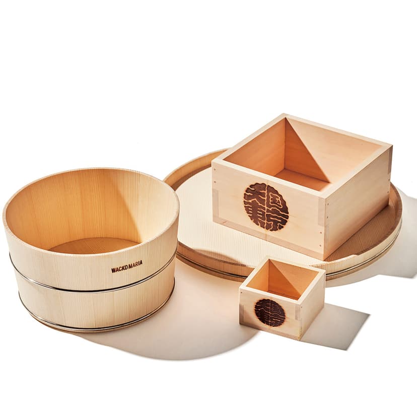 THE THINGS Supreme Box logo T-shirt | Silver Magazine