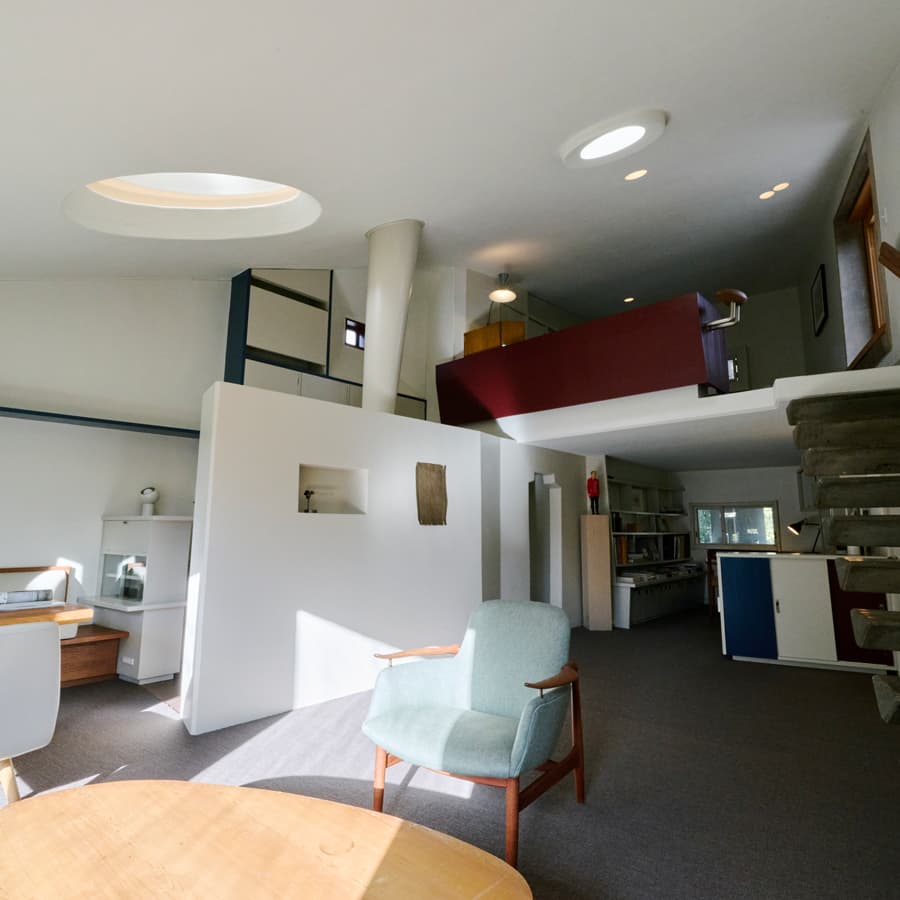 THE THINGS Supreme Box logo T-shirt | Silver Magazine