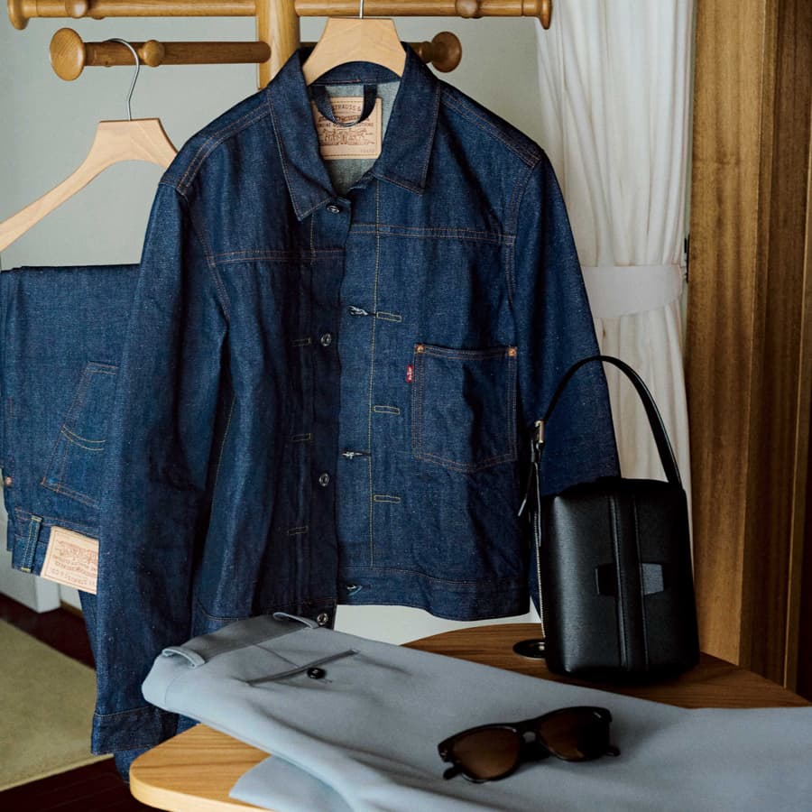 THE THINGS Supreme Box logo T-shirt | Silver Magazine